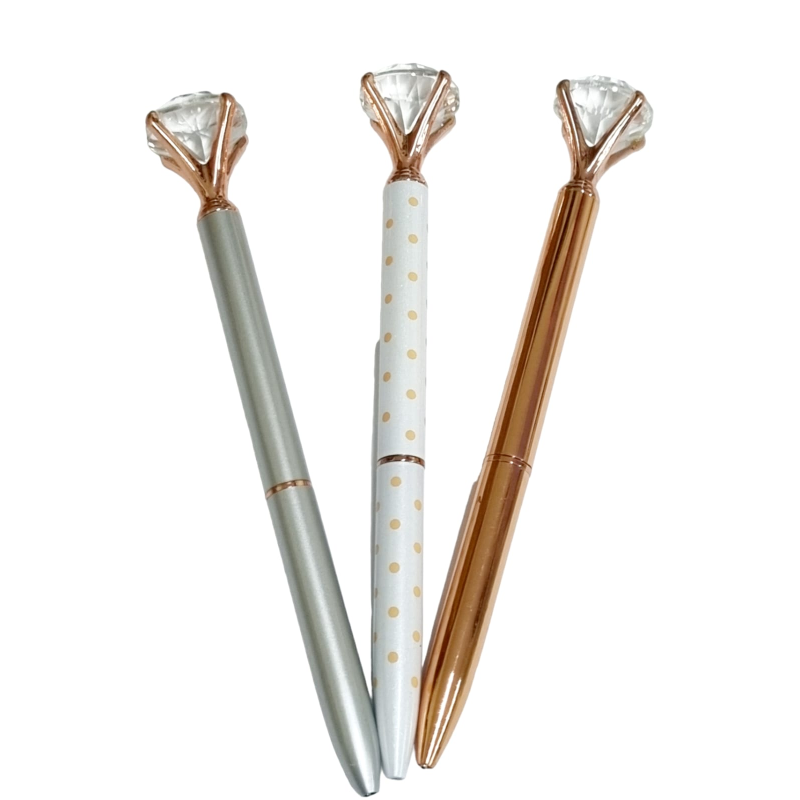 Pluma diamante